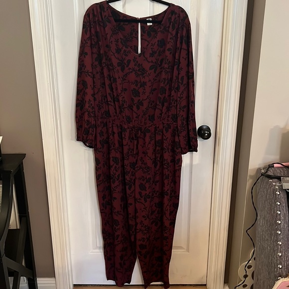 Old Navy | Pants & Jumpsuits | Wine Colored Jumpsuit | Poshmark